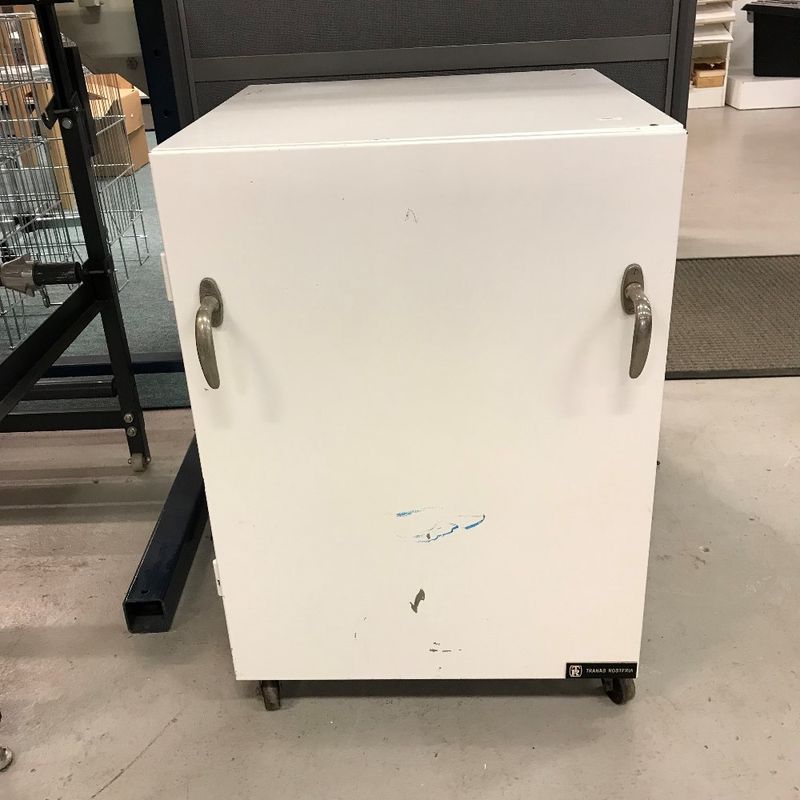 BULA AB | Litet kemiskåp fr. Tranås Rostfria - begagnad